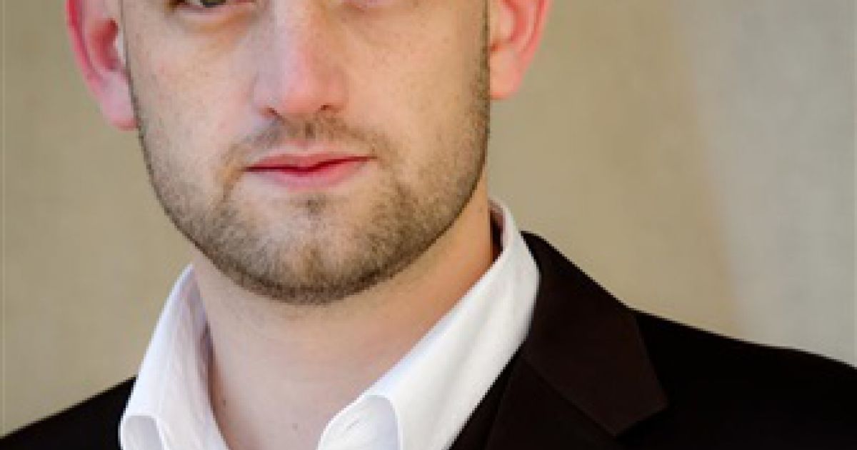 Thibault Roux- Fiche Artiste - Artiste interprète - AgencesArtistiques ...