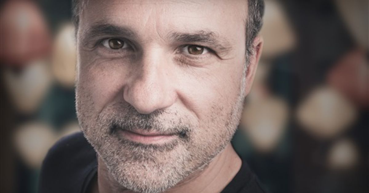 Emmanuel RIGAUT- Fiche Artiste - Réalisateur - AgencesArtistiques.com ...