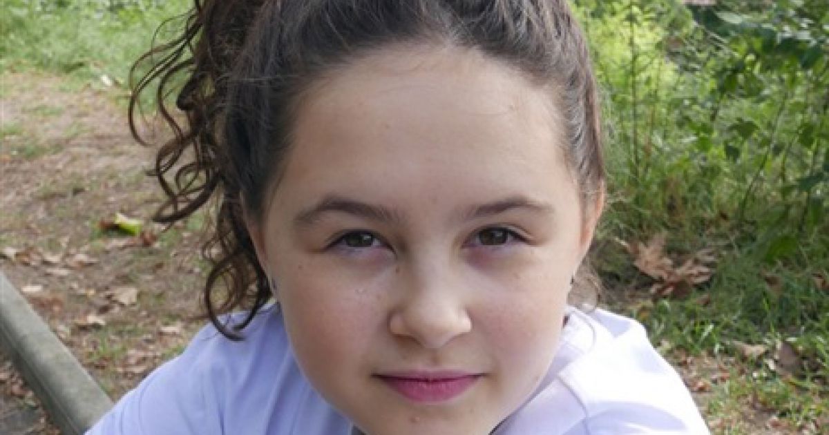 Elsa Hyvaert- Fiche Artiste - Artiste interprète - AgencesArtistiques ...