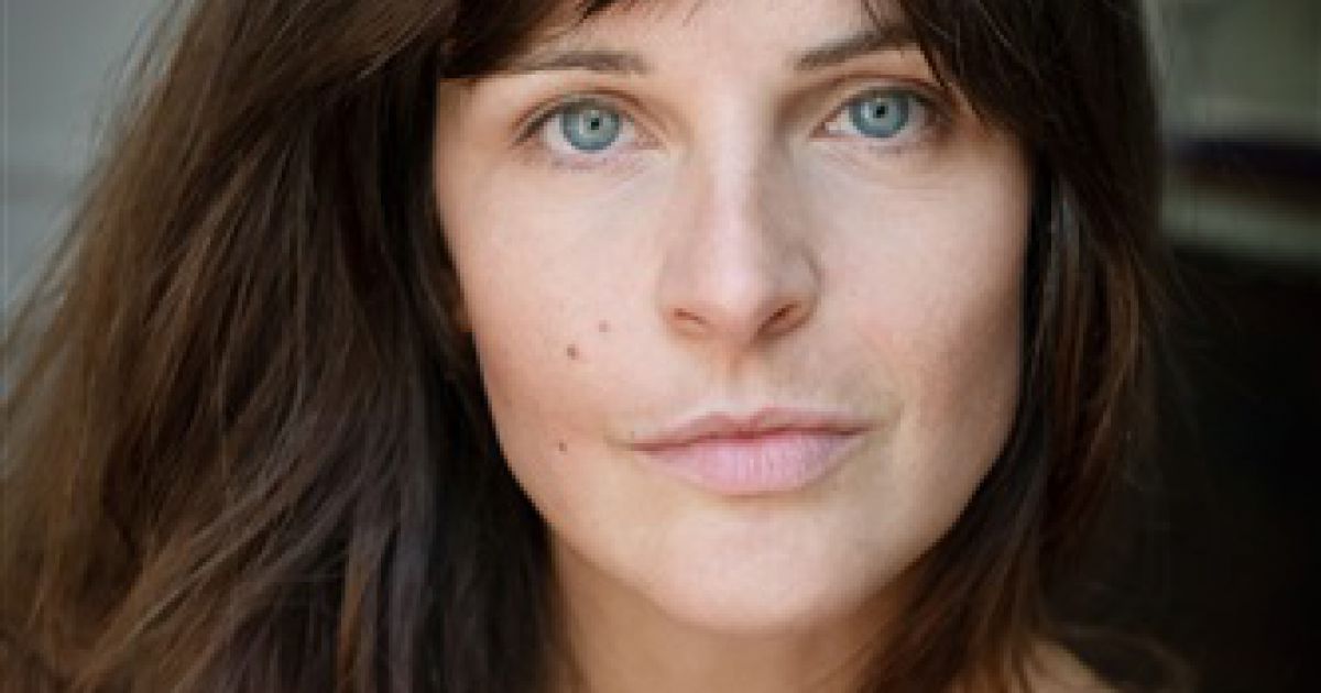 Jennifer MARIA- Fiche Artiste - Artiste interprète - AgencesArtistiques ...