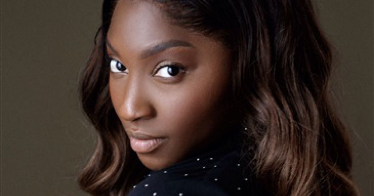 Fatou Kaba- Fiche Artiste - Artiste interprète - AgencesArtistiques.com ...