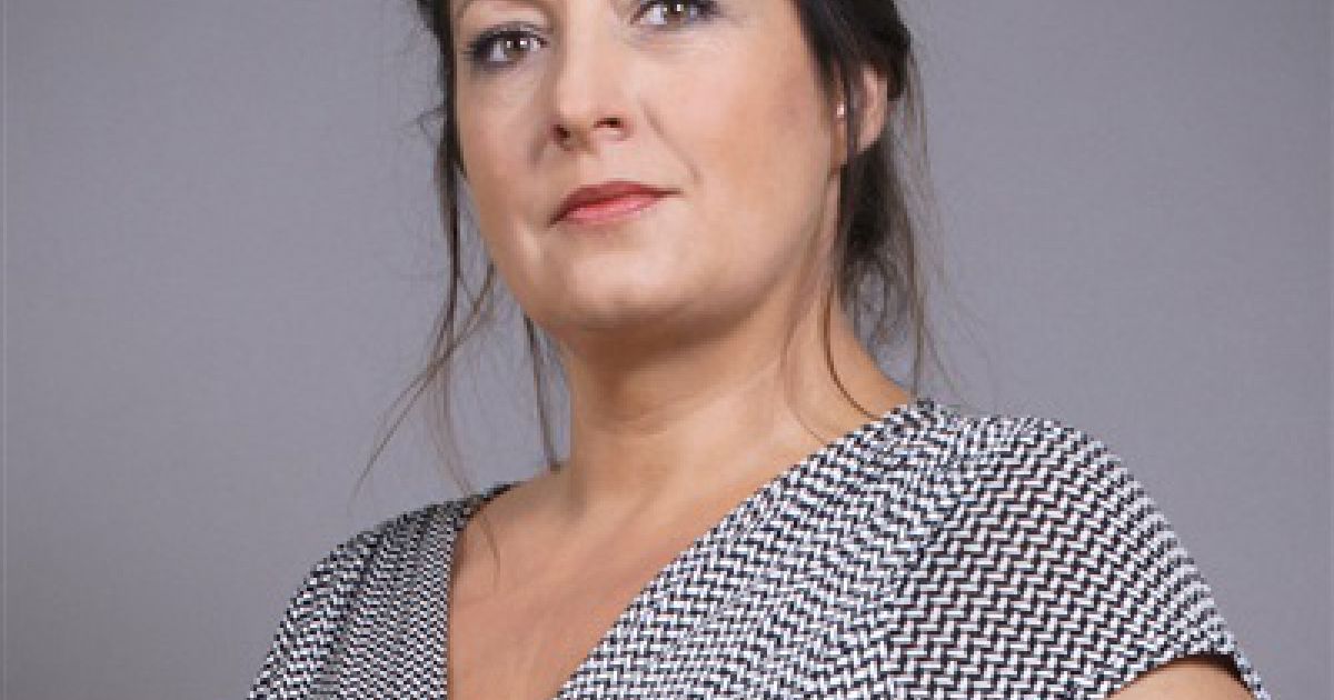 Cécile AUXIRE- Fiche Artiste - Artiste interprète - AgencesArtistiques.com : la plateforme des ...